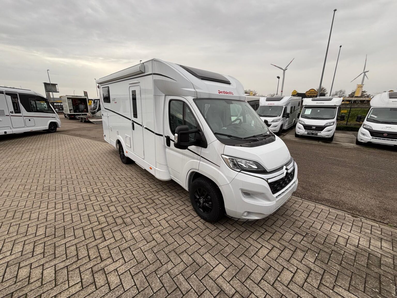 Home | Dicar Campers